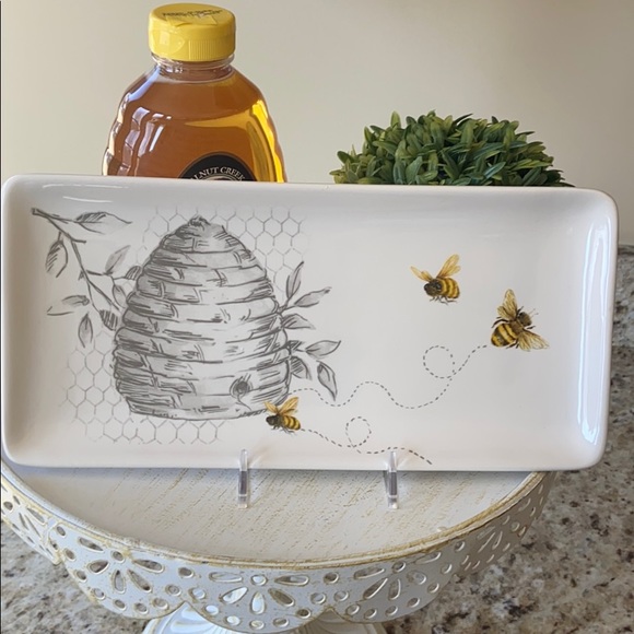 None | Dining | Modern Farmhouse Creamy White Ceramic Honey Bee Hive ...